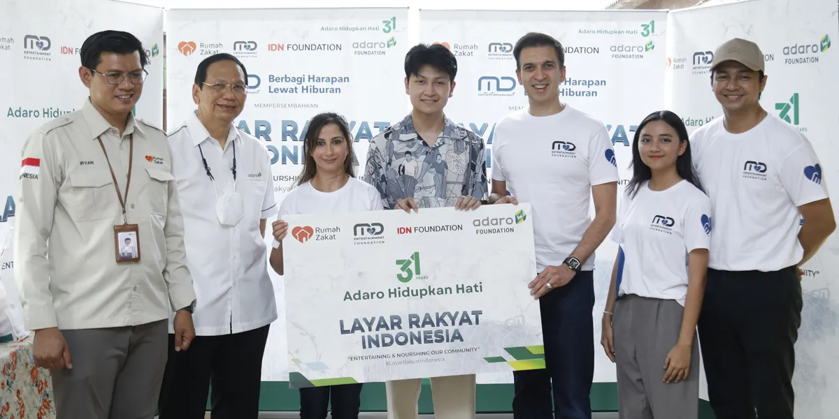 Berbagi Bantuan dengan Cara Unik, Produser Manoj Punjabi Ajak 300 Kepala Keluarga Nonton Film di ...