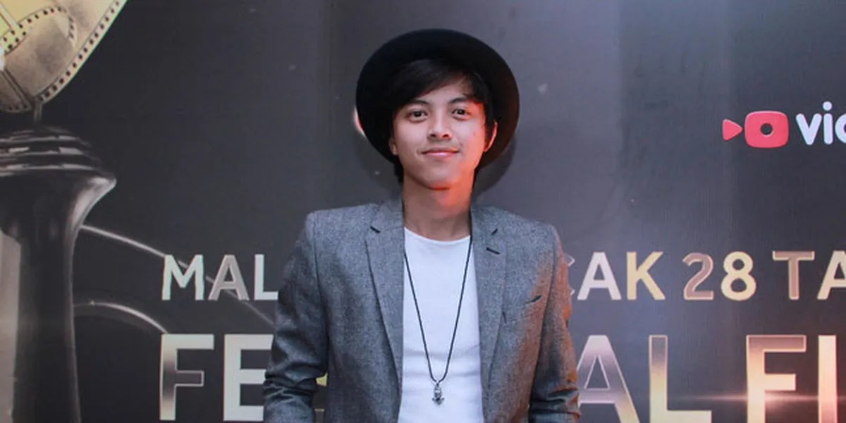 Bisma Smash Dan Pacarnya