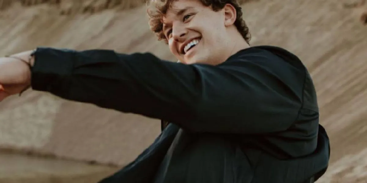 Caleb Hearn Rilis Single yang Bertajuk 1000 REASONS - KapanLagi.com