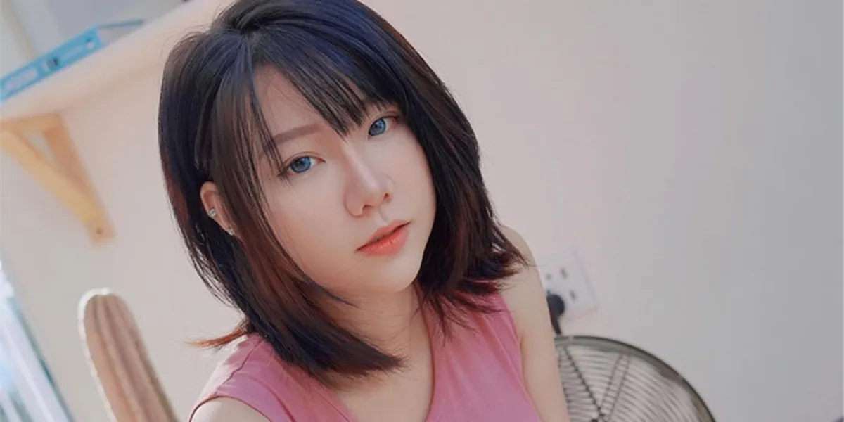 Cerita Model Cantik Jenadammaya yang Tak Sengaja Masuk Dunia Gaming dan ...