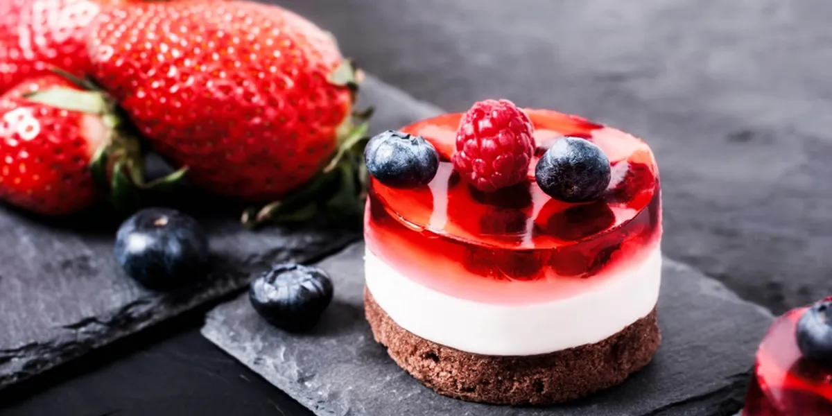 Dari Hobi Bikin Makanan Homemade, Wening Apsari Sukses Besarkan Natural ...