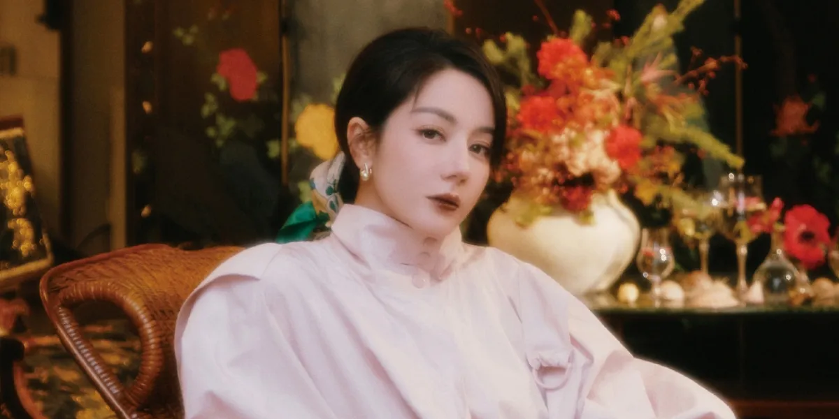 Dilraba Dilmurat Curhat Soal Akting di Wawancara Cover Marie Claire NOW ...