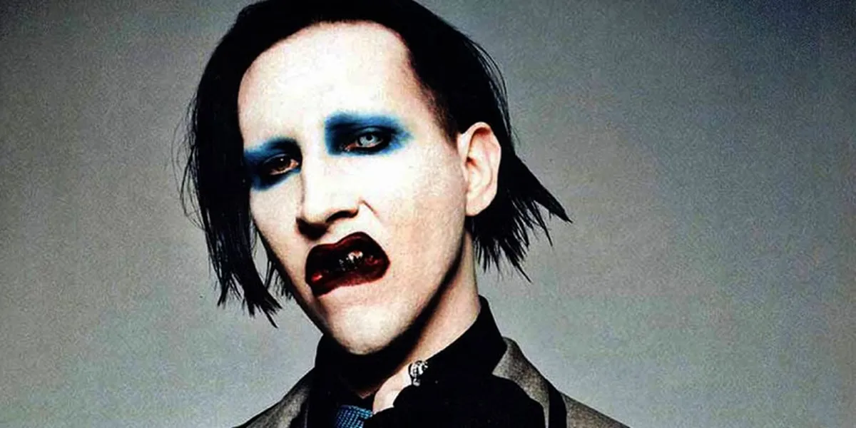 Dituduh Pro Nazi, Marilyn Manson Tuntut Wanita - KapanLagi.com