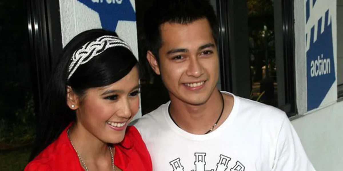 Eza Gionino Dan Pacarnya