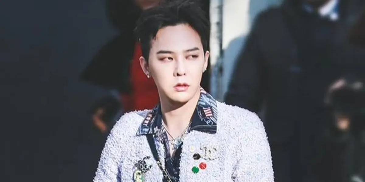 Fashion Unik Terbaru G-Dragon Big Bang, Pakai Tali Sepatu Jadi Dasi ...