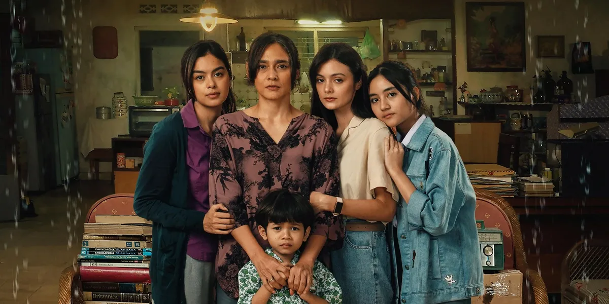 21 Film Drama Keluarga Indonesia yang Mengharukan dan Seru, Wajib ...