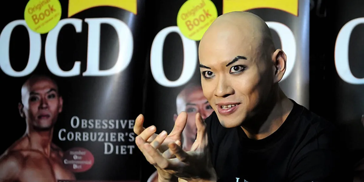 FOTO: Deddy Corbuzier Versi SMA dan Sekarang, Berubah Drastis ...