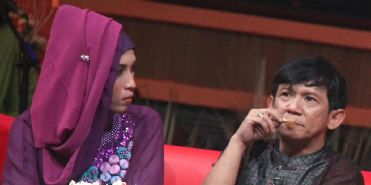 Ginanjar Digugat Cerai Istri Gara-Gara Malu? - KapanLagi.com Ginanjar Digugat Cerai Istri Gara-Gara Malu? - KapanLagi.com