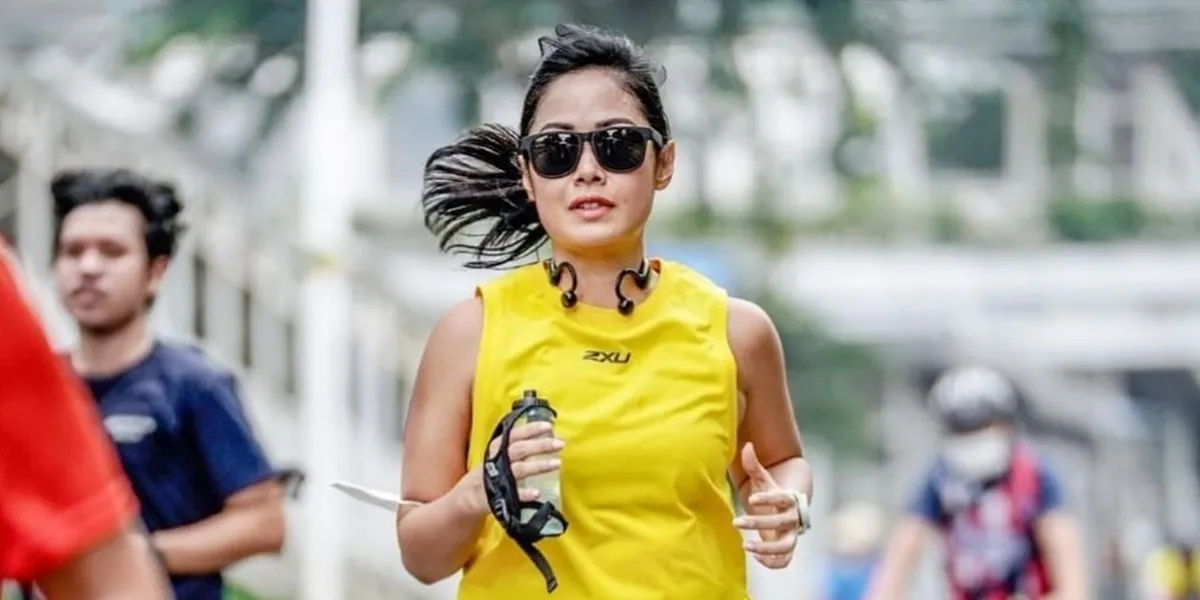 Health Influencer Sherly Desianti Tetap Cantik, Awet Muda, dan Bugar ... Health Influencer Sherly Desianti Tetap Cantik, Awet Muda, dan Bugar ...
