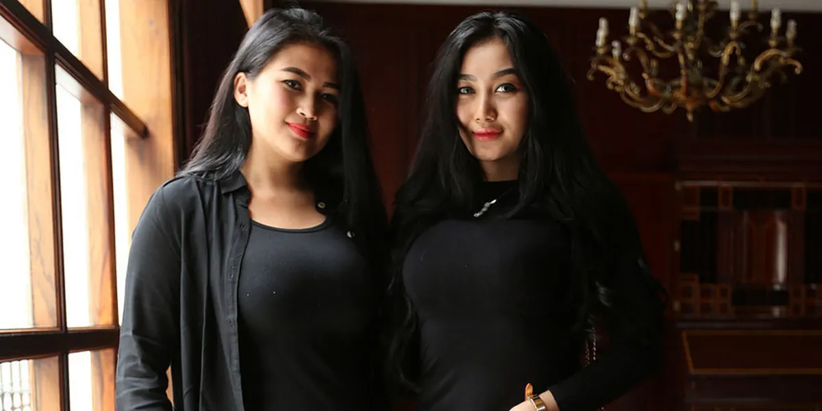 Heboh Video Goyangan Sensual Duo Serigala di Klub Malam - KapanLagi.com