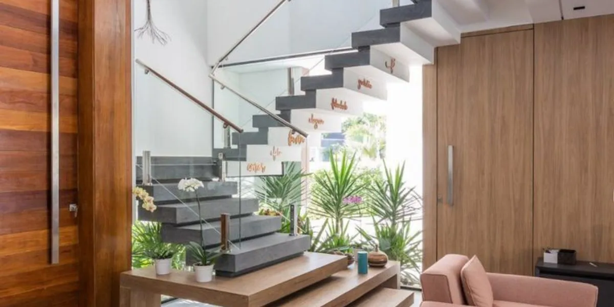 Ide Tangga untuk Desain Rumah Minimalis, Sederhana tapi Tetap Mewah ...