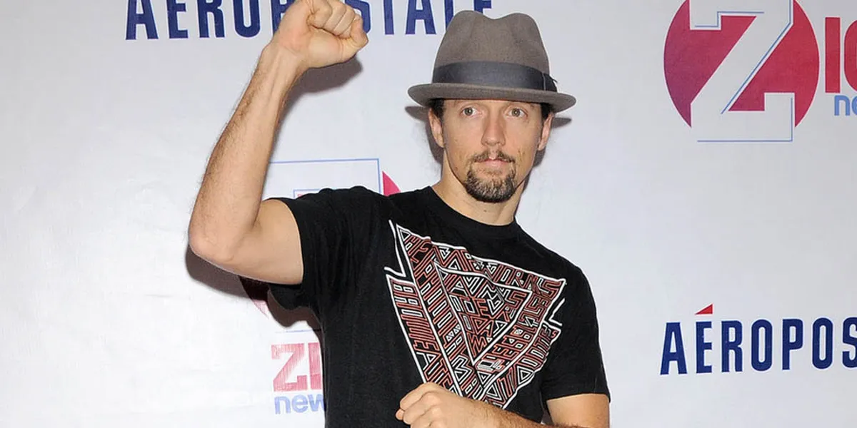 Jason Mraz, Tampil Terakhir di Hawaii Sebelum Cuti Panjang - KapanLagi.com