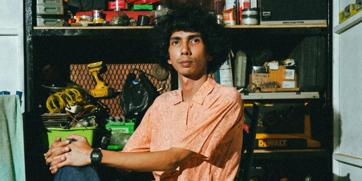 Kakak Adik Enau dan Ari Lesmana Hadirkan Lagu Kolaborasi 'Sesi Potret ...