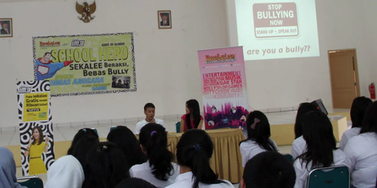 KapanLagi.com® Goes to School: Bullying, Sekolah Harus Beri Sanksi ...