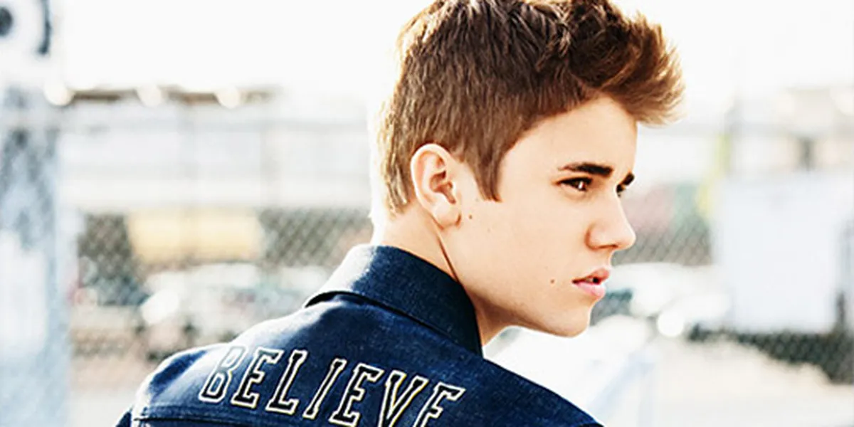 Kedipan Mata Justin Bieber Bisa Bikin Pingsan? - KapanLagi.com