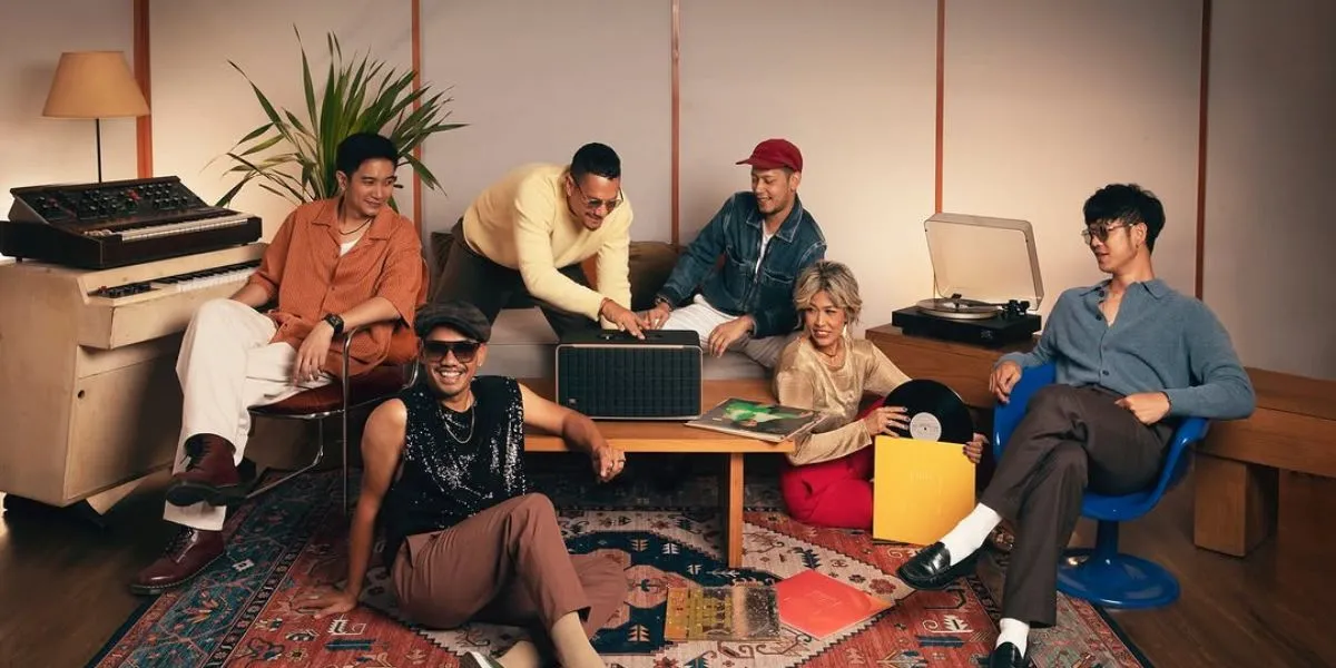 Kenang Momen Bersama Coldplay di 2023, Maliq & D'Essentials Luncurkan ...