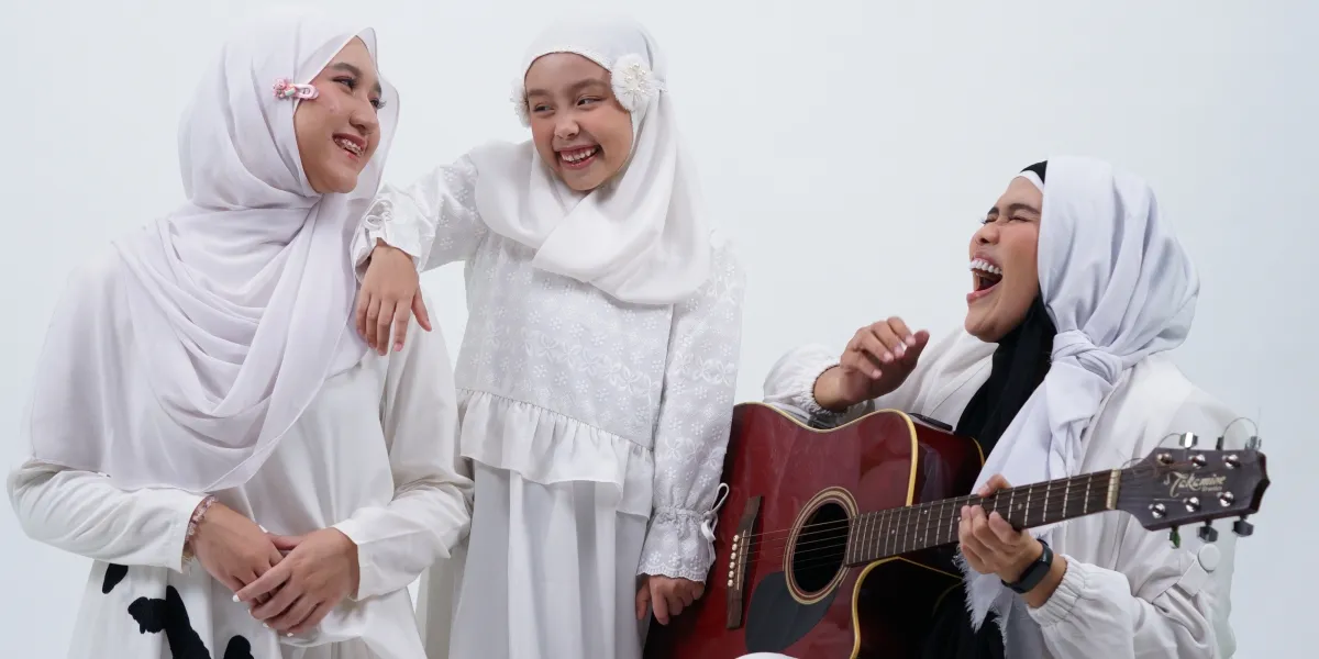 Lagu 'Puasa Ramadhan' Queen LALA feat. Kanaya Aisyah & Shinta Priwit ...