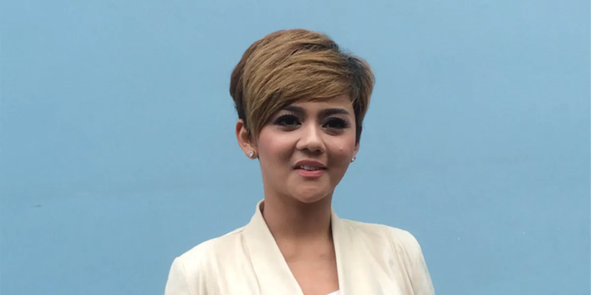 Lepas Imej Wig Warna-Warni, Ini Alasan Jenita Janet - KapanLagi.com