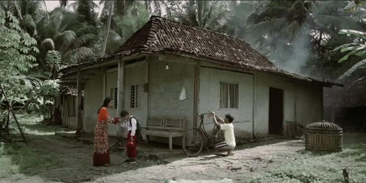 Lirik Lagu 'Ayah Ibu' dari Band KARNAMEREKA yang Punya Pesan Mendalam ... Lirik Lagu 'Ayah Ibu' dari Band KARNAMEREKA yang Punya Pesan Mendalam ...