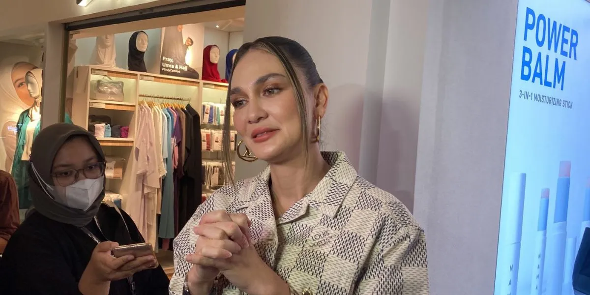 Luna Maya Sebut yang Dialami Iwet Ramadhan Hampir Sama Seperti Indra ...