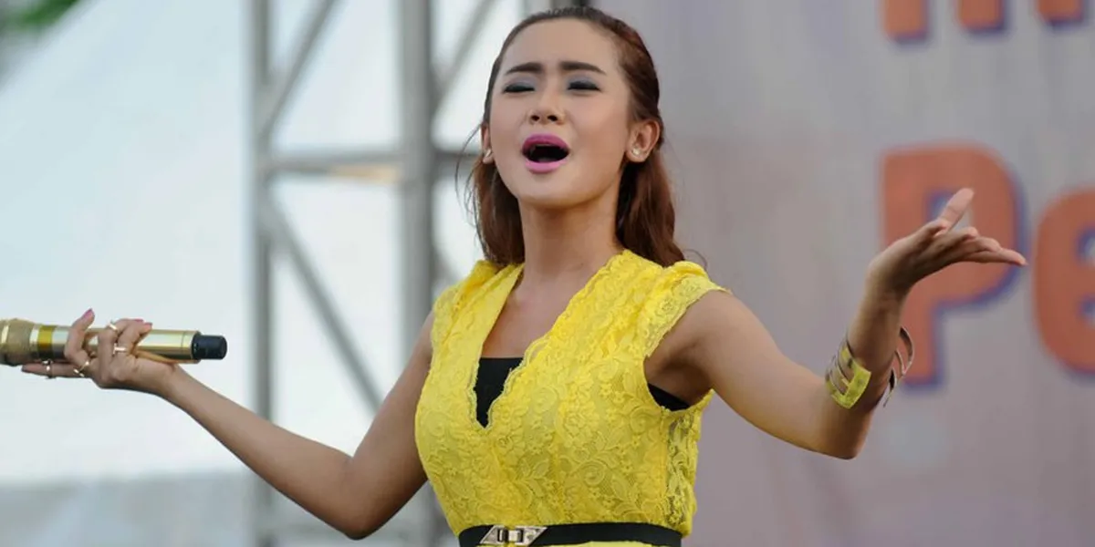Lupakan Putus Cinta, Cita Citata Hanya Ingin Fokus Untuk... - KapanLagi.com