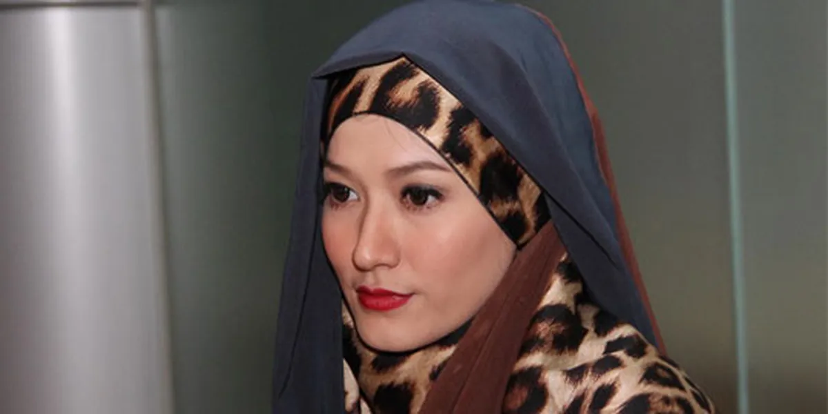 Lyra Virna - Eric Scada Ikhlas Cerai, Tapi Masih Bisnis Bareng ...