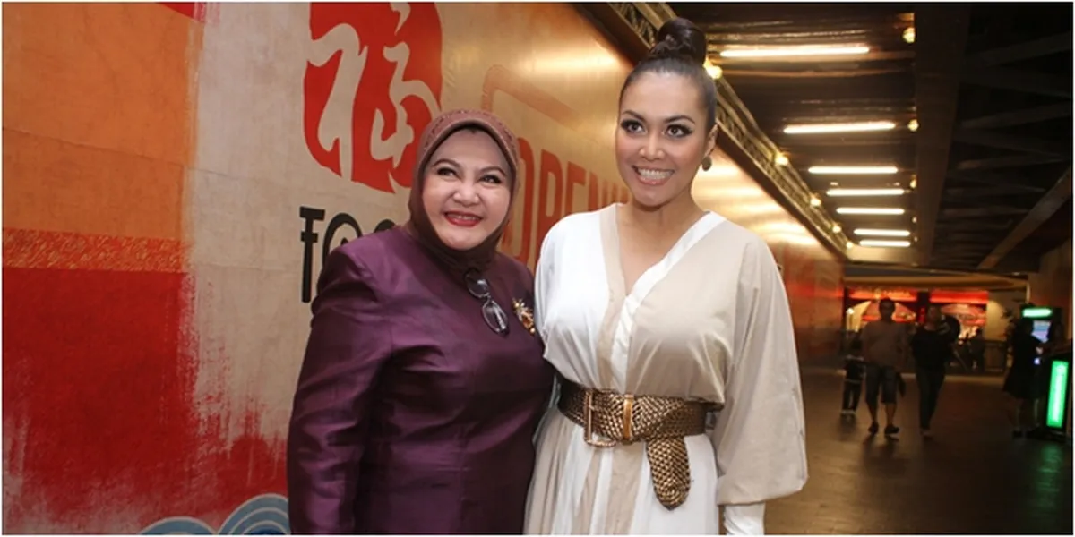 Orang Ketiga dan Beda Agama, Ibunda Denada Tak Mau Komentar - KapanLagi.com