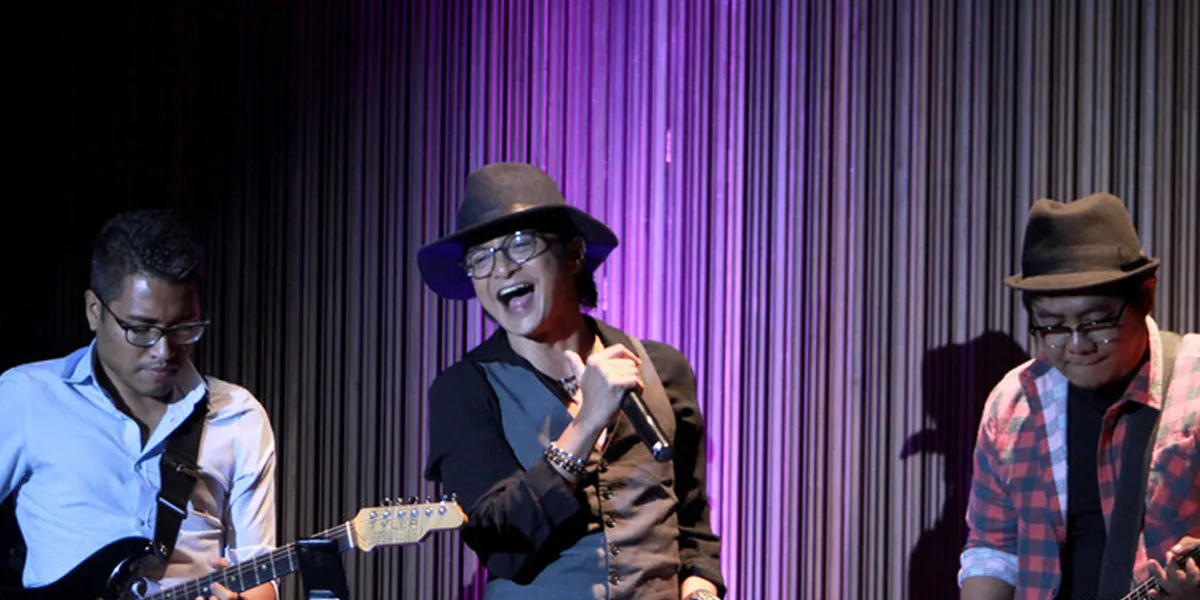 Peduli Masalah AIDS, Andi Rif Sampaikan Pesan Lewat Musik - KapanLagi.com