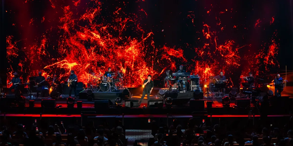 Penyanyi Legendaris Taiwan, Wakin Chau Memukau Jakarta dalam Konser ...