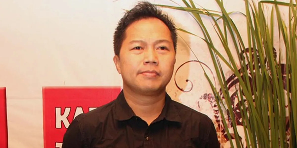 Pernikahan Sandhy Sondoro dan Ade Sechan Tertutup - KapanLagi.com