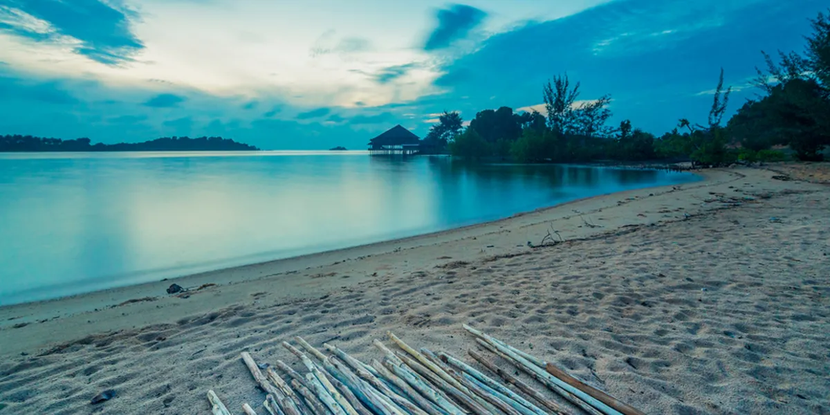 Pesona Pantai Batam Jadi Daya Tarik Utama Tering Bay Ramadan Charity ...