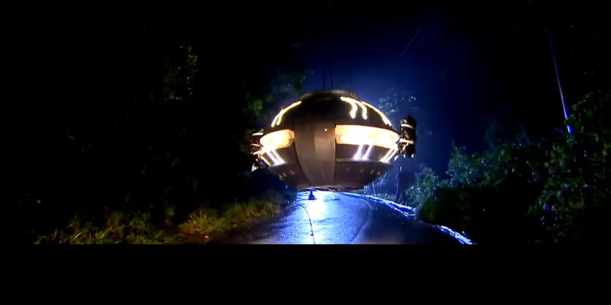 Prank Penculikan UFO Ini Benar-Benar Niat dan Gokil Banget! - KapanLagi.com