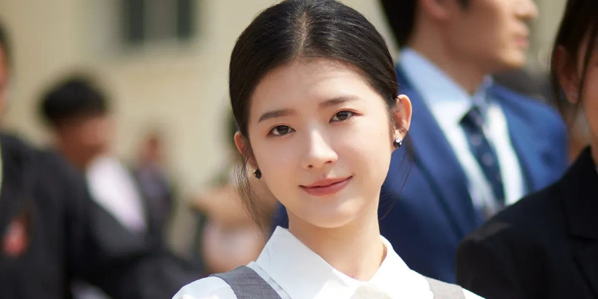 Profil He Landou, Aktris Muda China yang Curi Perhatian di Drama A ...