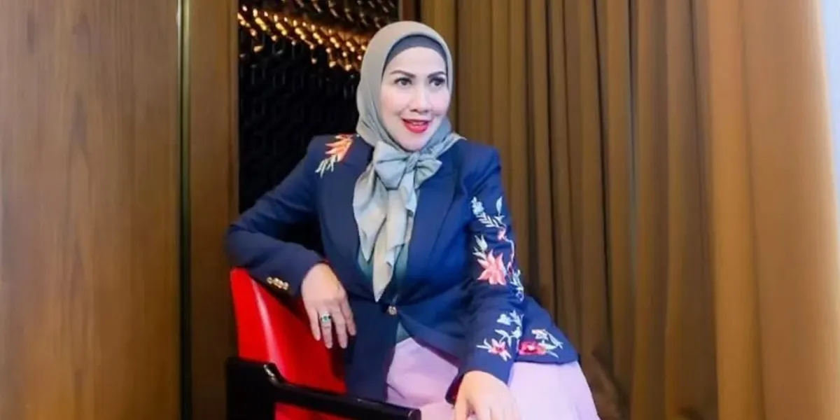 Resmi Cerai dari Ferry Irawan, Venna Melinda Sudah Nggak Sabar Segera Mau Ganti KTP - KapanLagi.com