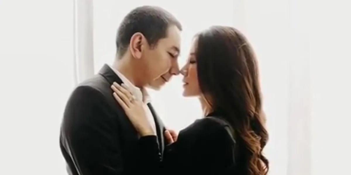 Resmi Menikah, Gwen Priscilla dan Dedey Mulyawan Beda 18 Tahun ...