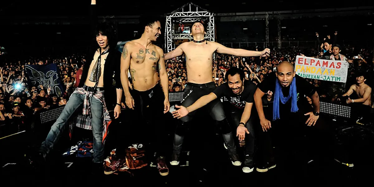 REVOLUSI BUNGA: GENERASI WANGI Slank, Dedikasi Untuk Perempuan ...