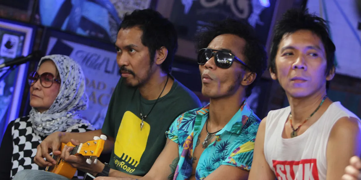 Revolusi Bunga, Konser Persembahan Slank Untuk Wanita Indonesia ...