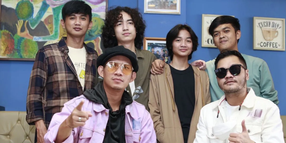 Rilis Single 'Kaulah Bidadariku', D'Lucia Didukung Penuh Feri Bagindas ...