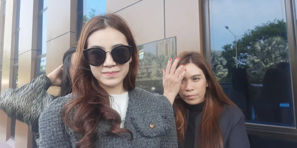 Rinoa Ungkap Detail Kronologi Penganiayaan: Sebut Leon Dozan Selingkuh ... Rinoa Ungkap Detail Kronologi Penganiayaan: Sebut Leon Dozan Selingkuh ...