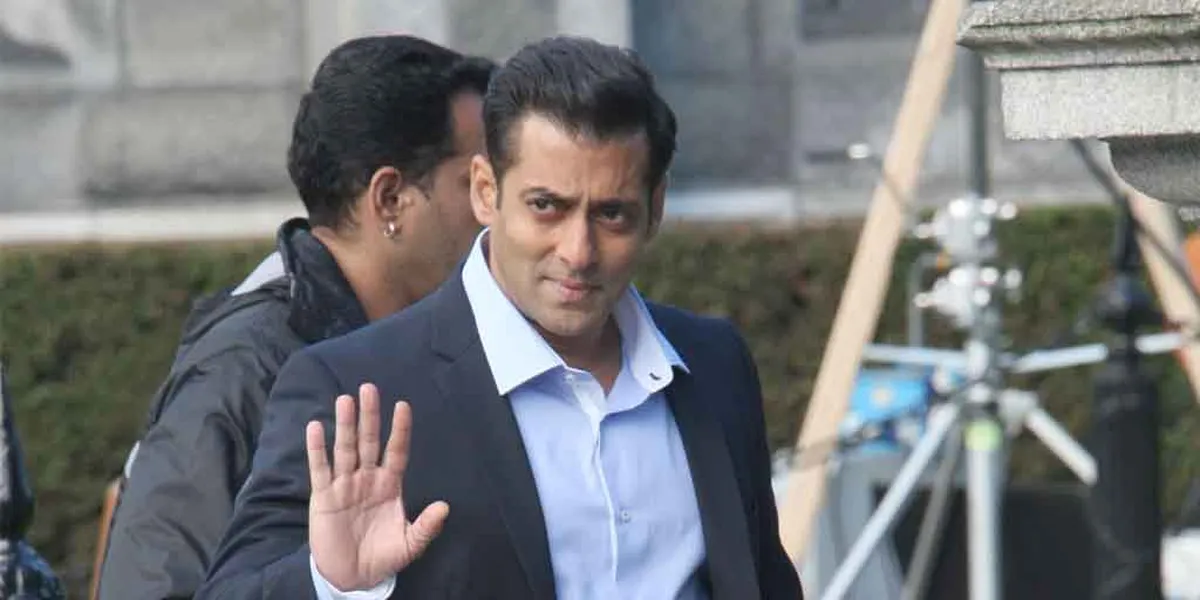 Salman Khan Minum Alkohol Sebelum Lakukan Tabrak Lari? - KapanLagi.com