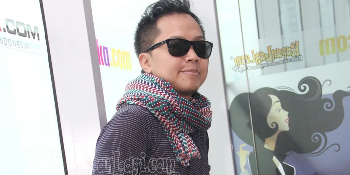 Sandhy Sondoro Wakili Asia Tenggara di Festival Internasional ...