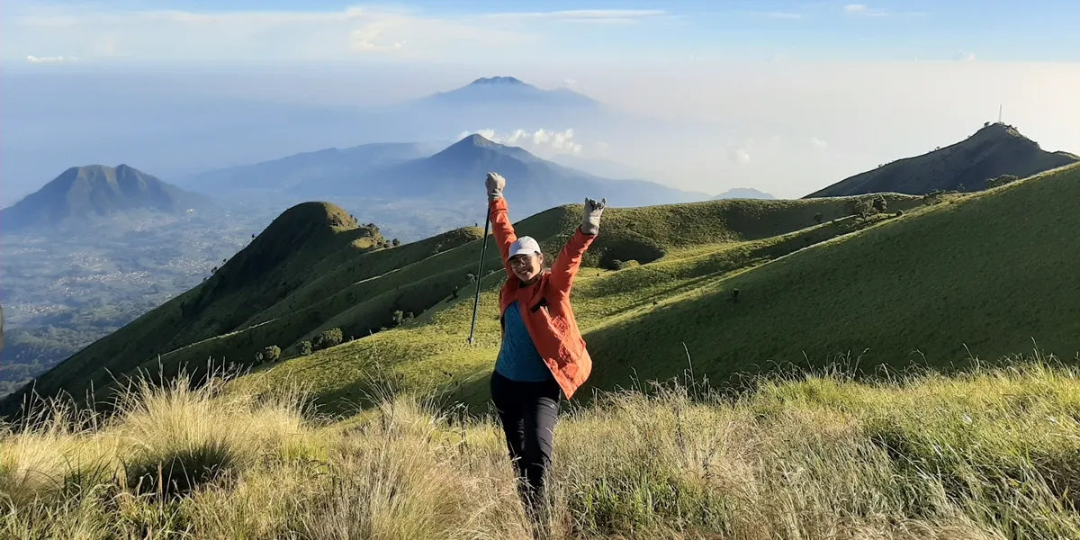 Sempat Lihat Hal Gaib, Pendaki Wanita Ini Tetap Sukses Taklukkan Puncak ...