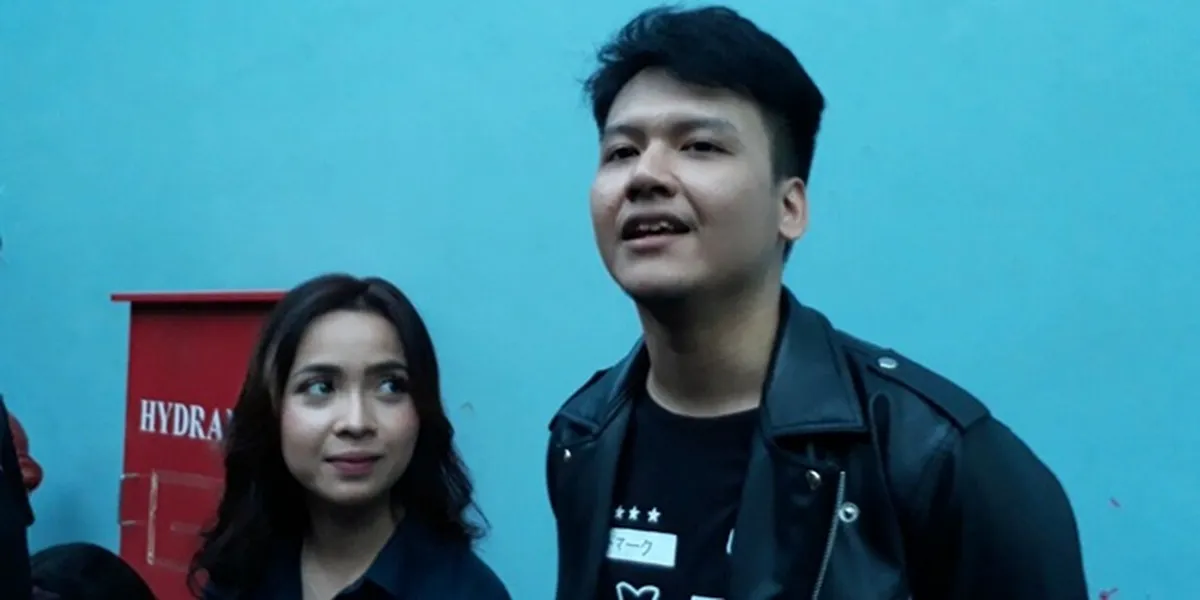 Sudah Lamaran, Ilham SMASH Siapkan Pernikahan Sederhana Dengan Nadine ...