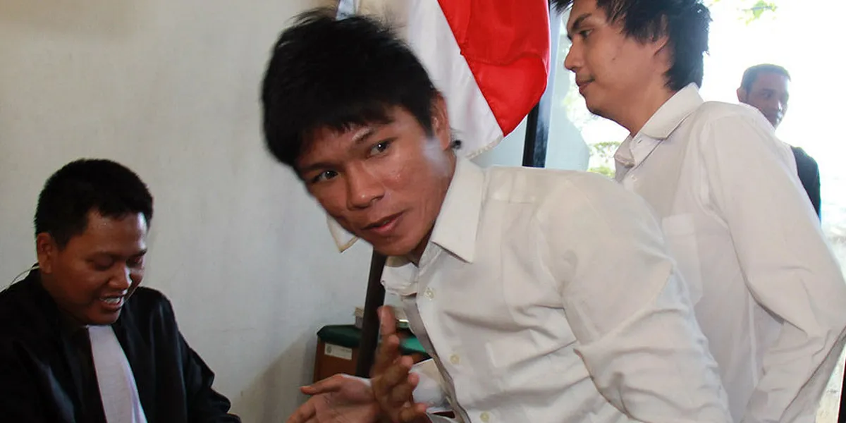 Takut Lirik Wanita Lain, Istri Selalu Ikut ke Mana Andika Pergi - KapanLagi.com