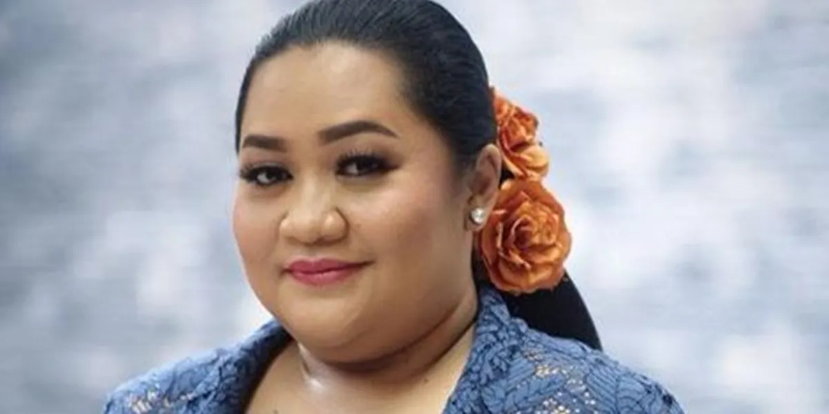 Tike Priatnakusumah Unggah Foto Kondisi Terakhir Sang Ibu Sebelum ...