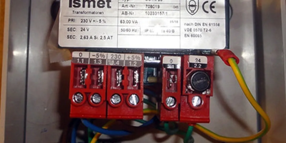 Transformator Adalah Alat Kelistrikan Pengubah Tegangan Daya, Ketahui ...