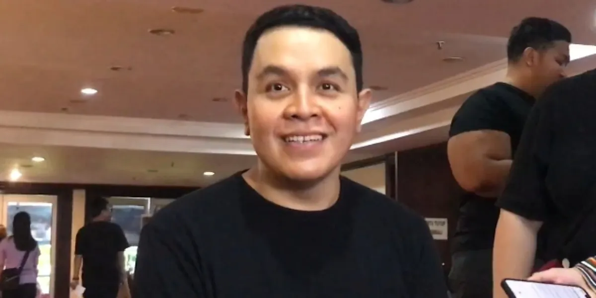 Tulus Nyanyikan Tiga Lagu Karya Yovie Widianto di Konser 'Billion Songs Yovie Widianto & His ...