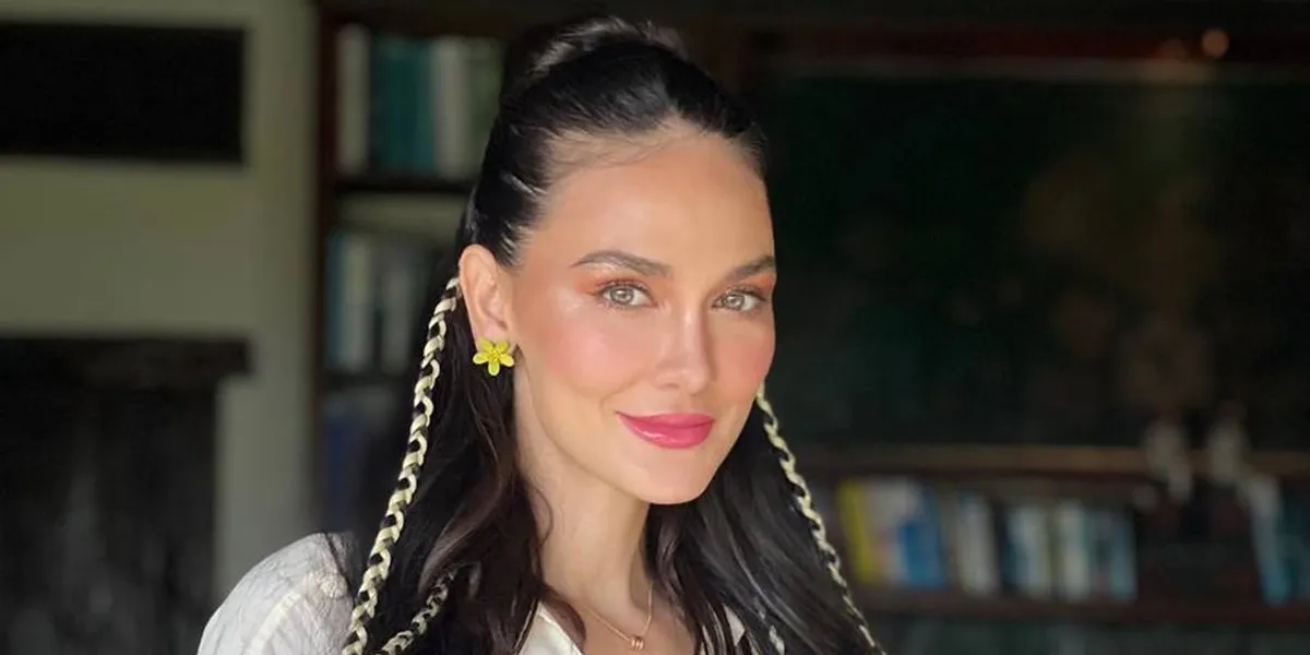 Ultah ke-40, Luna Maya Dapat Kado Tiket Konser Taylor Swift - KapanLagi.com