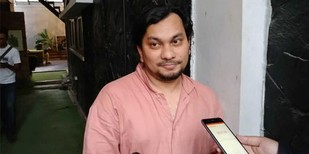 Wajah Ratna Sarumpaet Bengkak Karena Operasi Plastik Ini Penjelasan