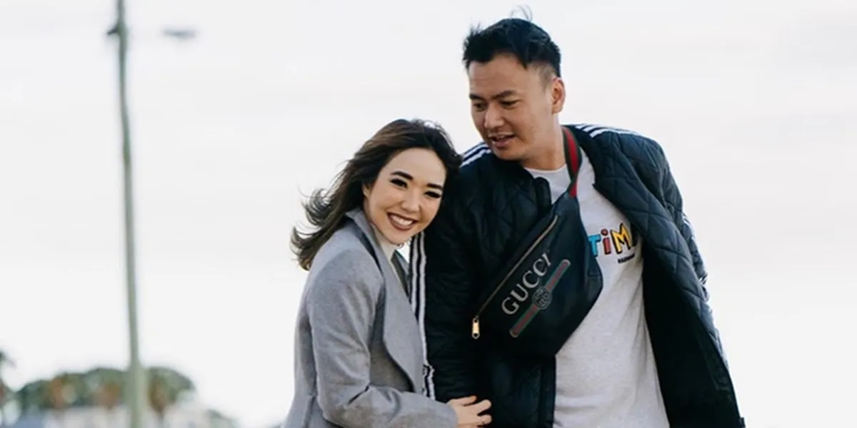 Wijin Ungkap Alasan Jatuh Cinta Pada Gisella Anastasia: Dia Nggak Pernah Palsu - KapanLagi.com
